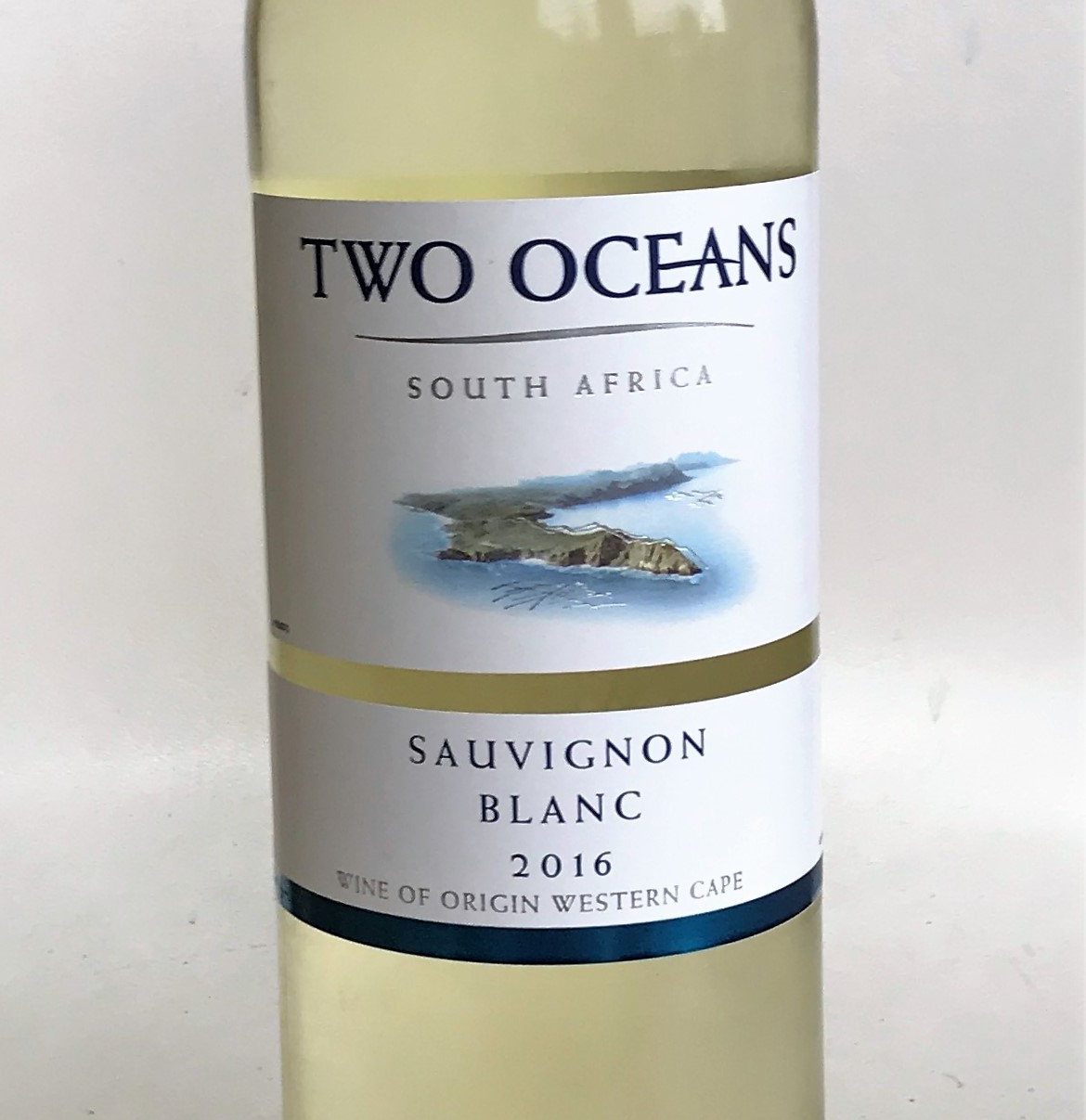 Two Oceans Sauvignon Blanc 2016 - Vinotek.is